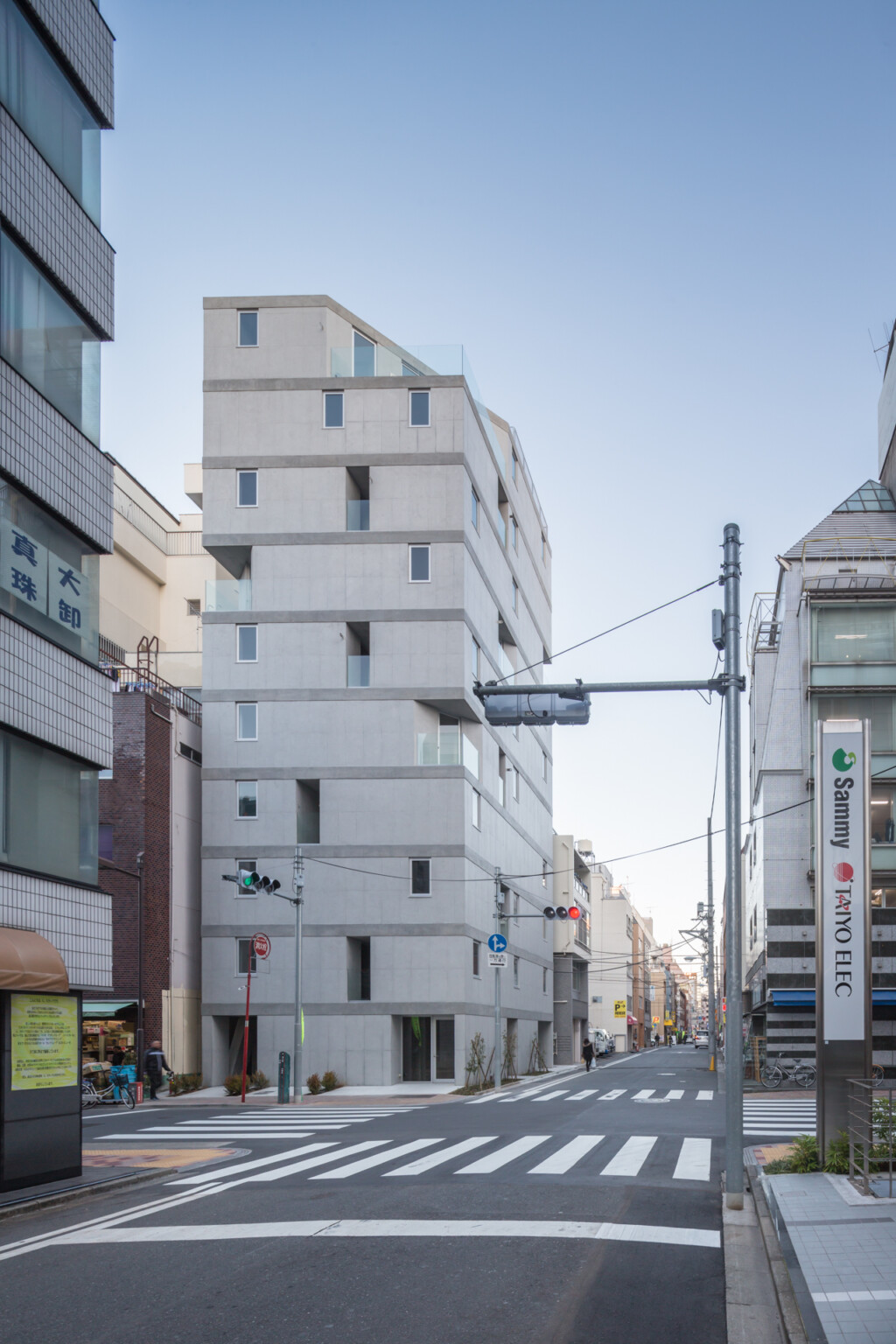 Apartment in Okachimachi | Go Hasegawa and Associates